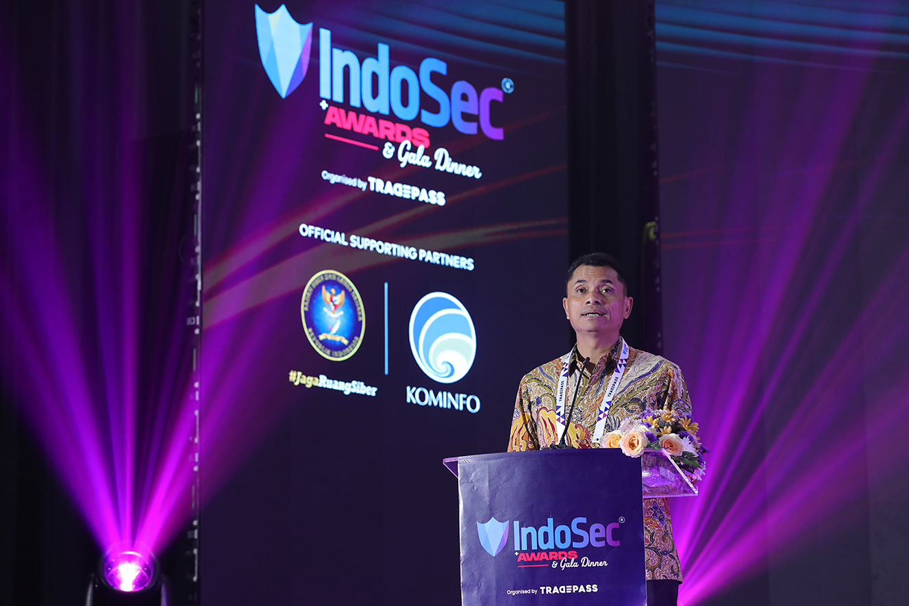 Direktur Poltek SSN Selaku Plt. Deputi Bidang Strategi dan Kebijakan ...