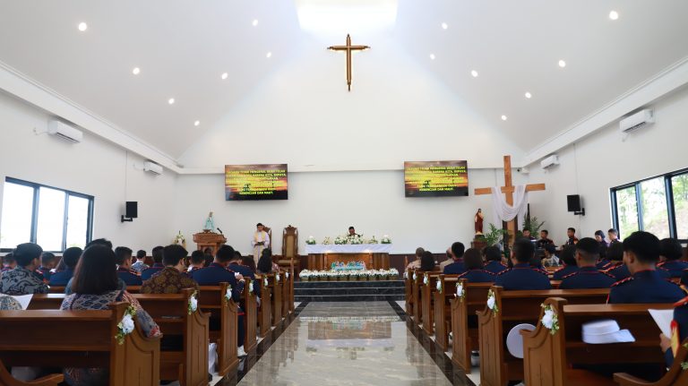 Perayaan Paskah 2026 di Gereja Getsemani Poltek SSN, Momentum Pembaruan ...
